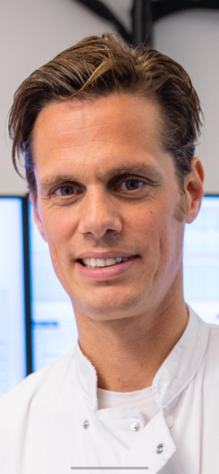 53: Stuitpartus met Thomas van den Akker, Leonie van Rheenen en Hanneke ...